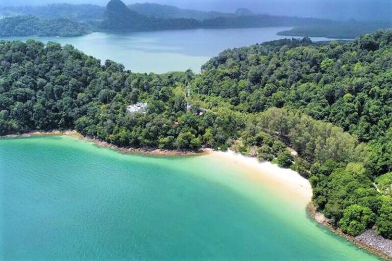 20 Best Beaches in Malaysia: Your Ultimate Guide to Paradise